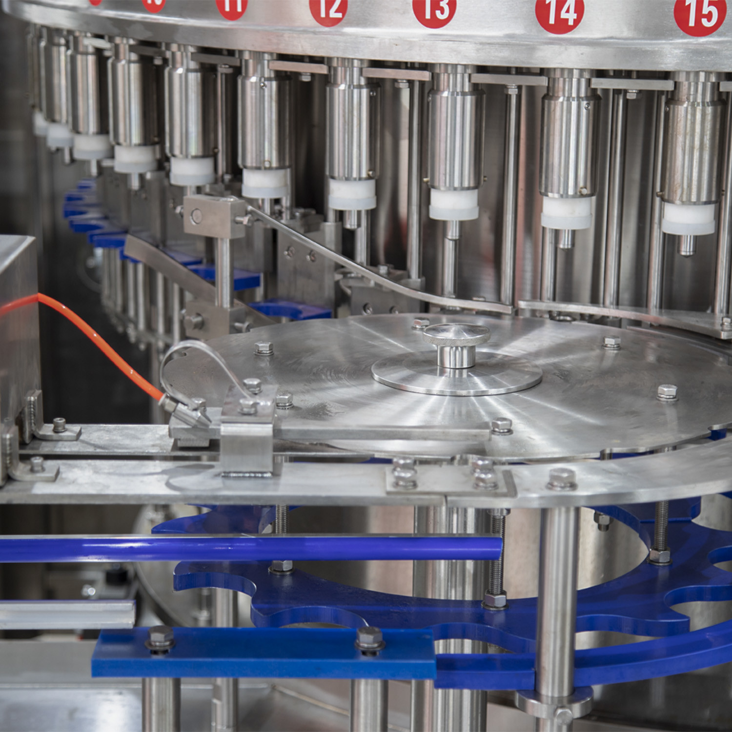 Automatic 5L Bottle Piston Plunger Cooking Oil Filling Capping Labeling ...